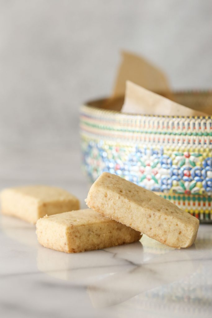 Buttery Shortbread Cookies - Lovely Little Kitchen