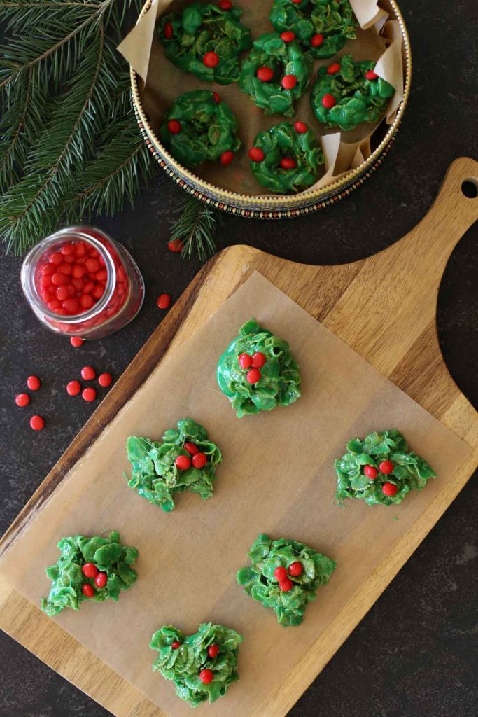 Holly Cookies - Lovely Little Kitchen